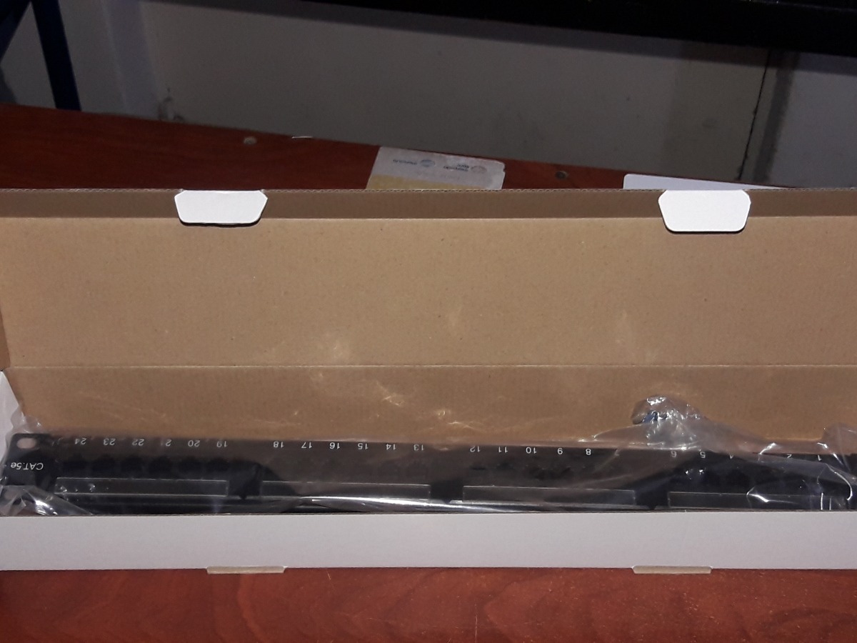 Patchera Patch Panel Rj45 24 Puertos Bocas Jack Cable Red – Telec